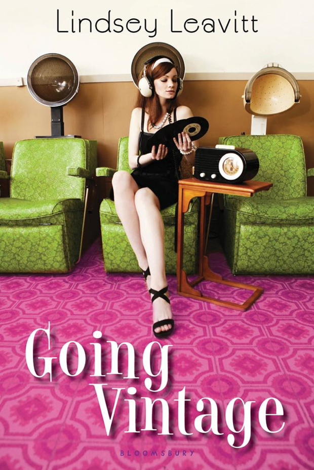Going Vintage | Lindsey Leavitt | Book Review